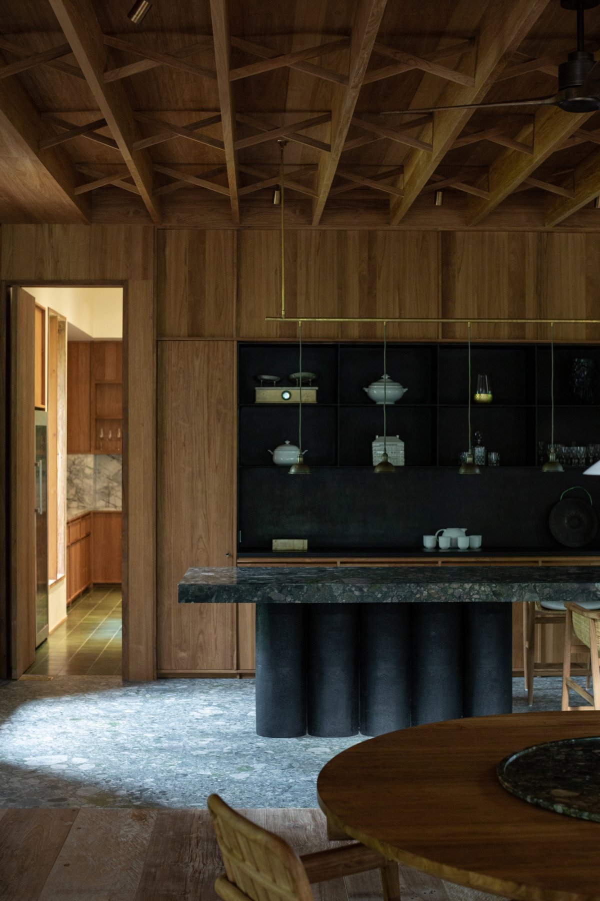 YinjiSpace - A Work Of Substance x The Ravine